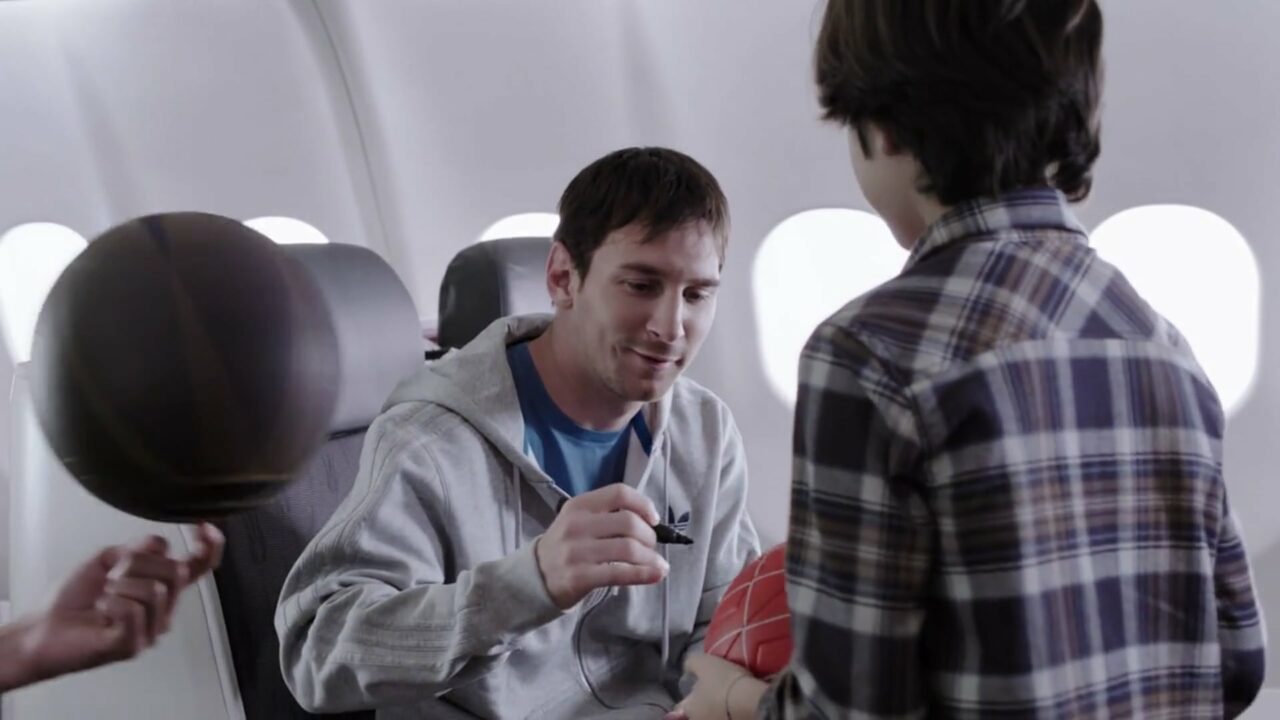 Turkish Airlines – Kobe vs Messi – Ronnie